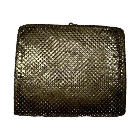 Whiting & Davis | Bags | Vintage Whiting Davis Co Gold Mesh Wallet ...